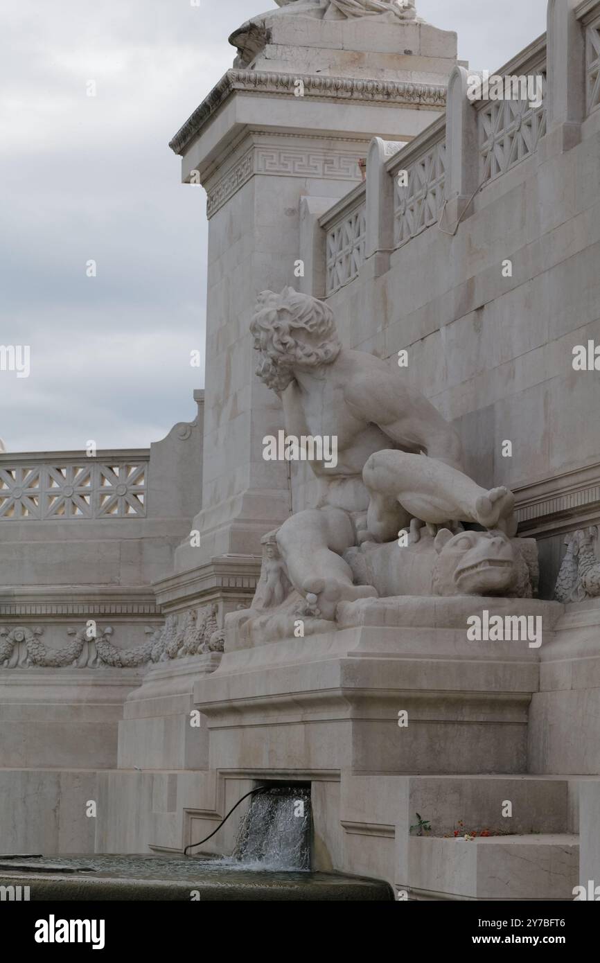 Rome’s iconic Wedding Cake Building, the popular nickname of Altare ...