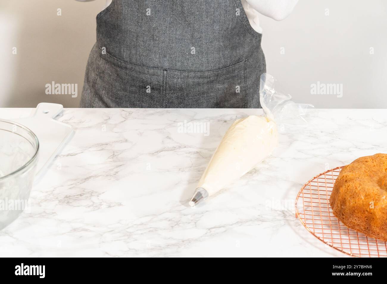 Frosting Perfection: Cream Cheese Buttercream for Carrot Bundt Cake ...