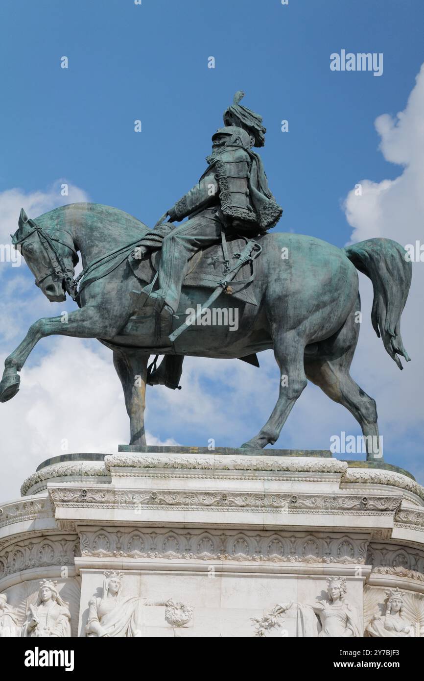 Rome’s iconic Wedding Cake Building, the popular nickname of Altare ...