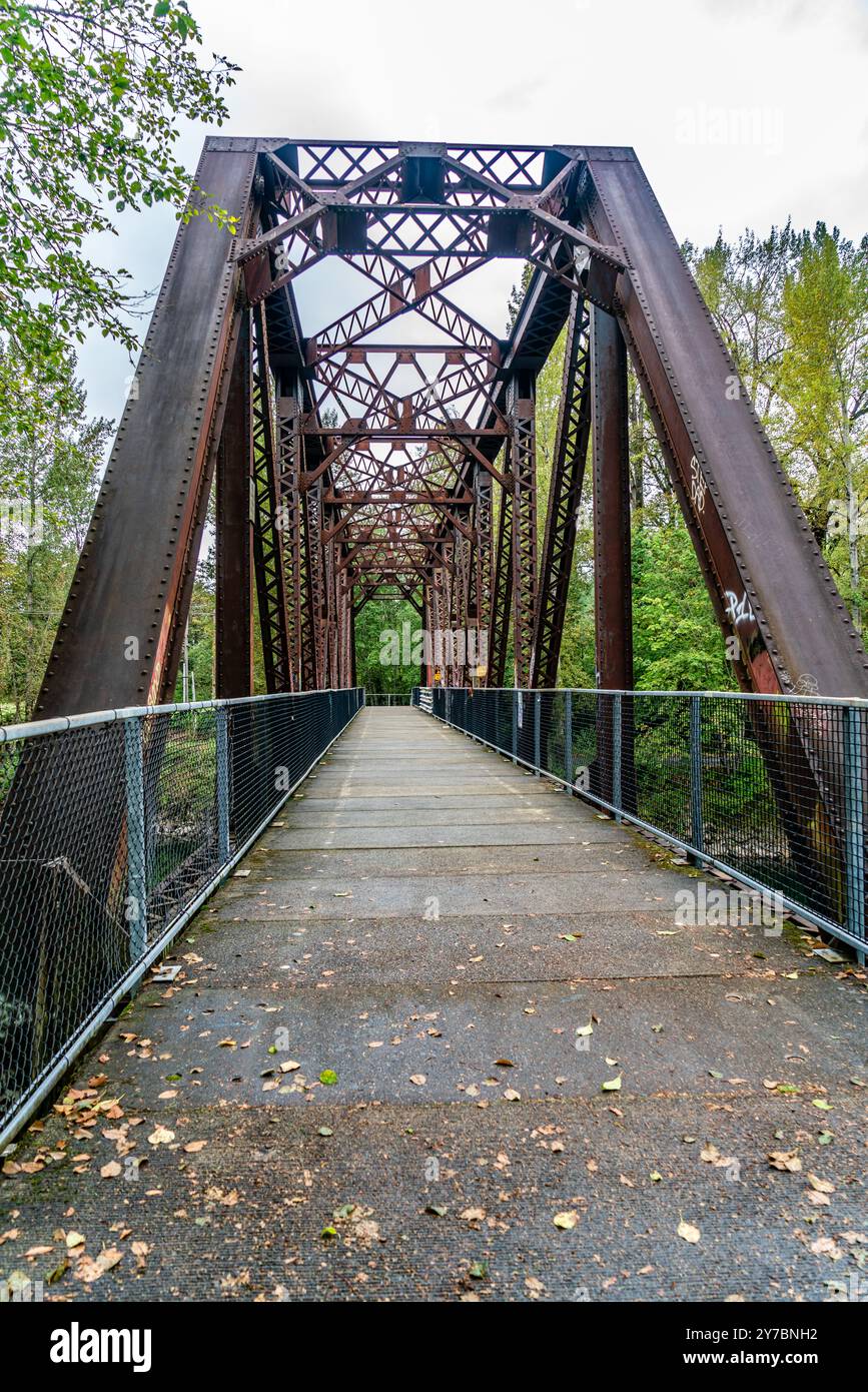 A view of the Reinig pedestrian bridge in North Bend, Washington Stock ...