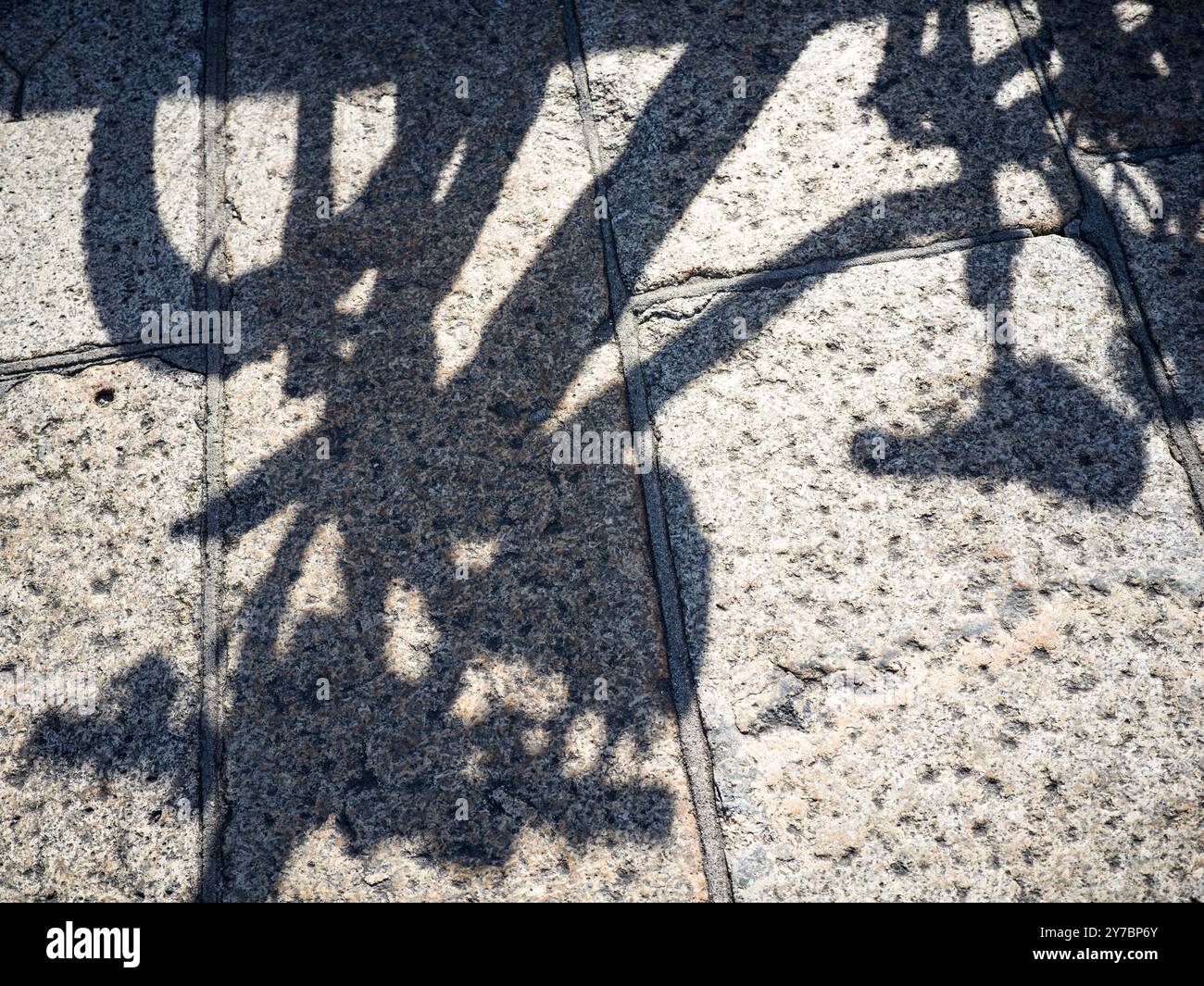 SHAPES sHADOWS OBJECTS COLOUR OBSCURE ITEMS Stock Photo - Alamy