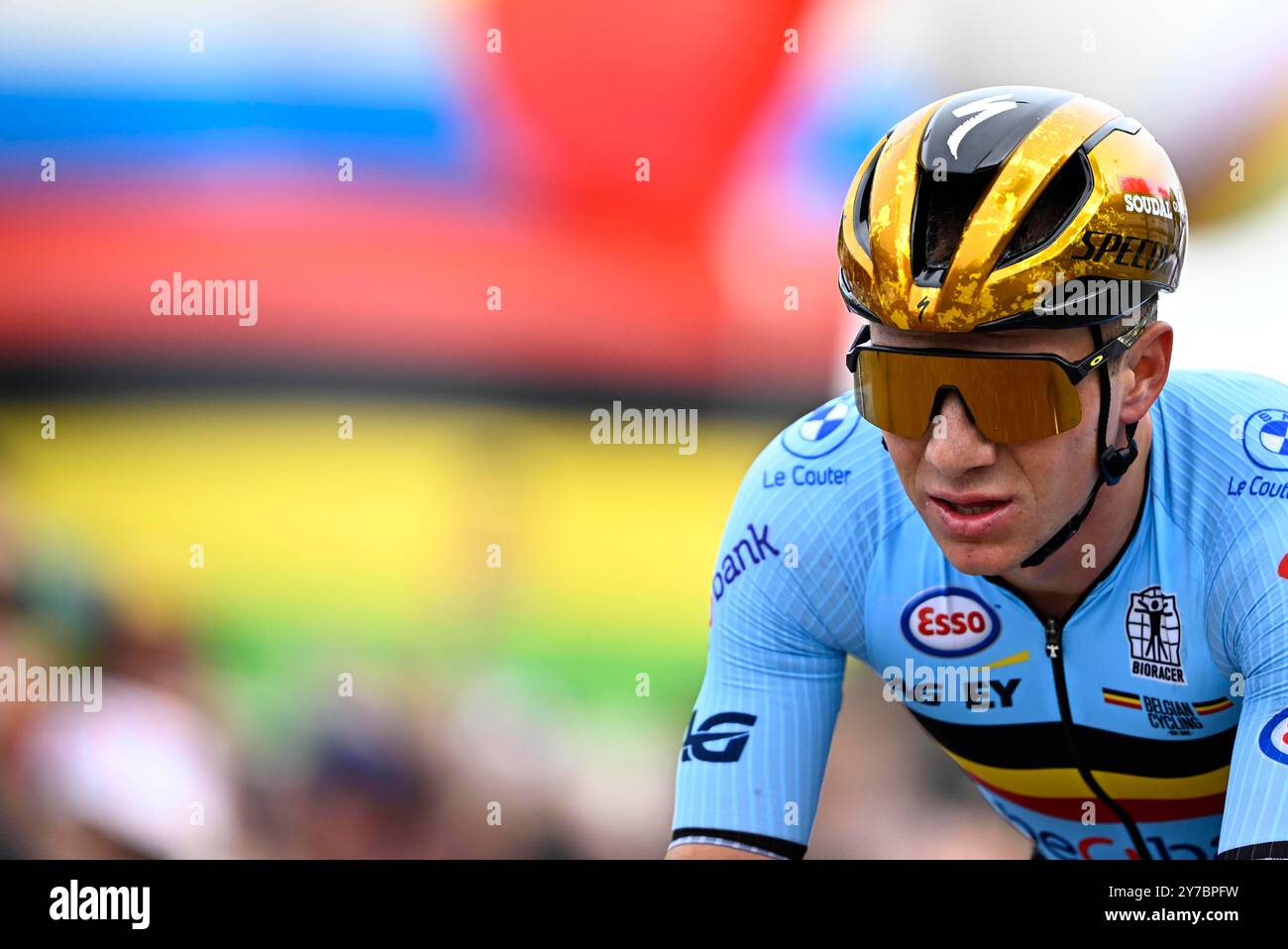 Switzerland. 29th Sep, 2024. Belgian Remco Evenepoel passing the finish ...