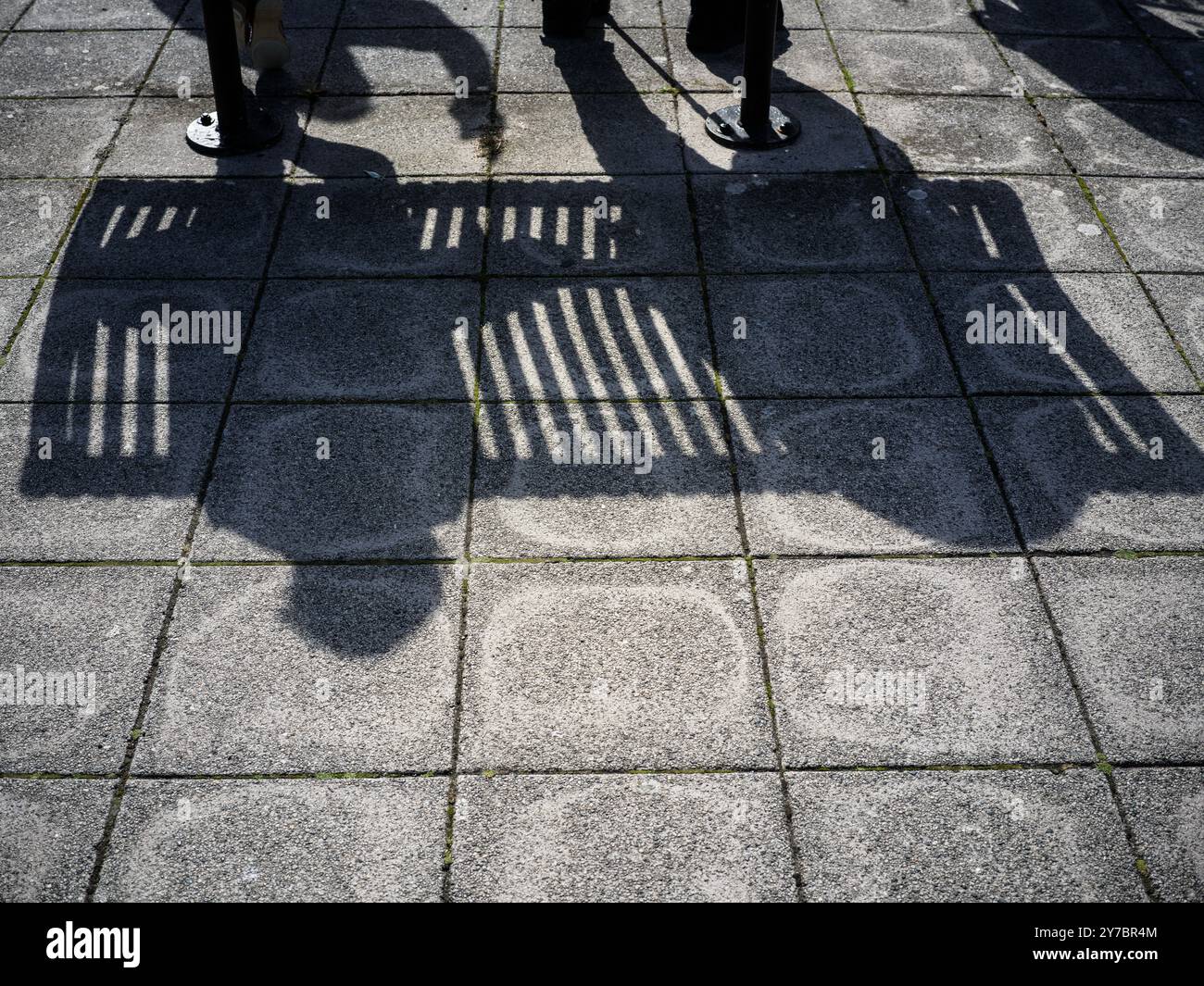 SHAPES sHADOWS OBJECTS COLOUR OBSCURE ITEMS Stock Photo - Alamy