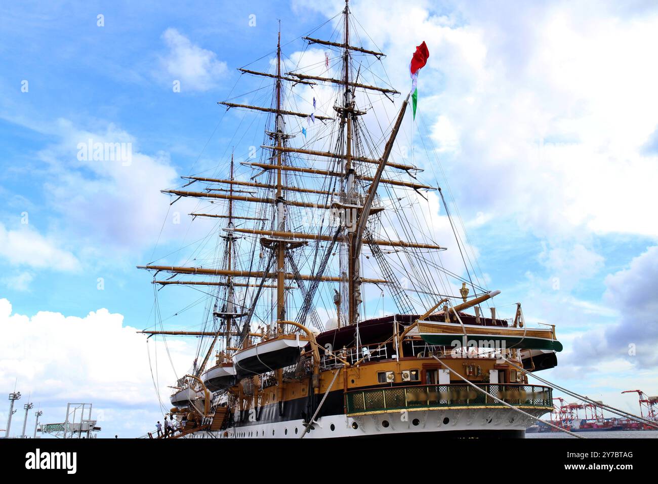A sailing ship anchored in Tokyo Bay Stock Photo - Alamy