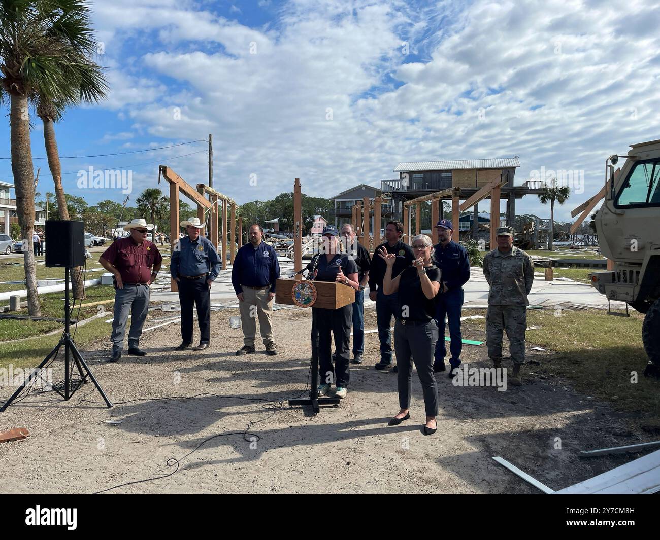 Conference aftermath scene hi-res stock photography and images - Alamy
