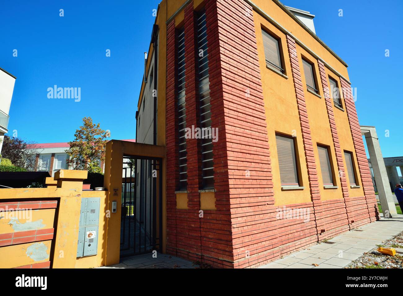 The forgotten ideal city of the Po delta Tresigallo is a small town in ...