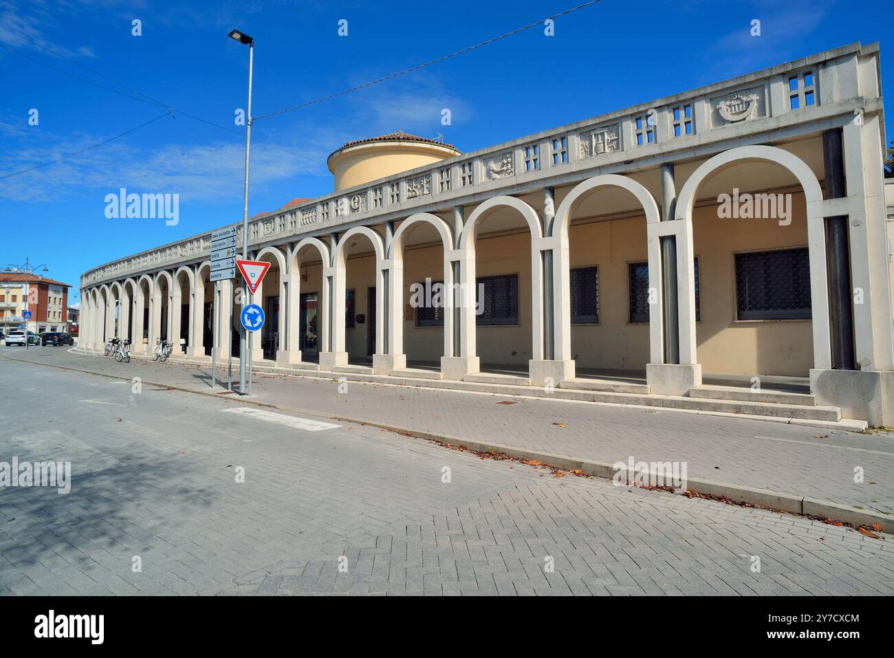 The forgotten ideal city of the Po delta Tresigallo is a small town in ...