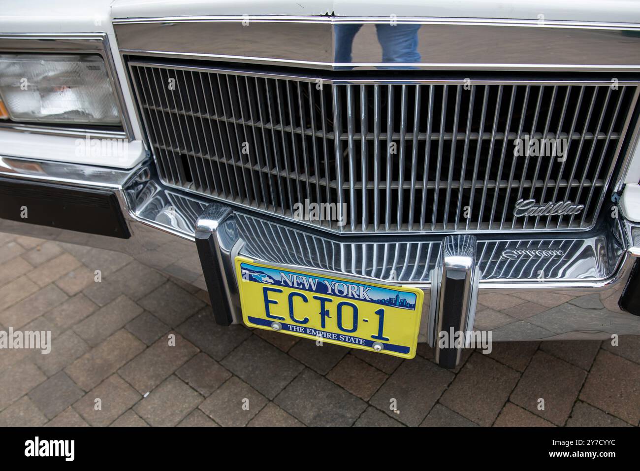 Epsom, UK. 29th Sep, 2024. A replica of the front number plate of the ...