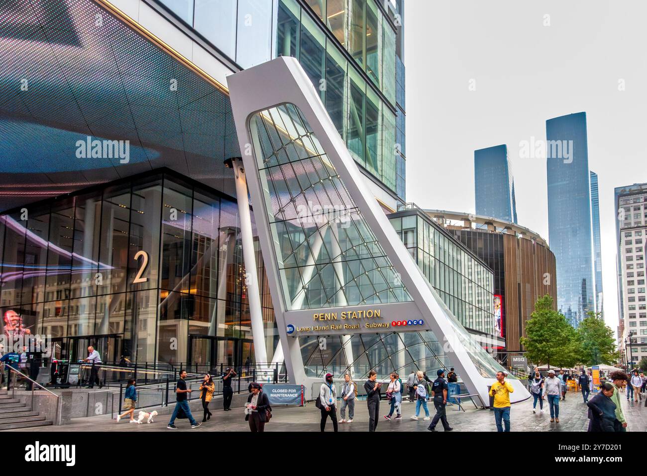 New York, NY – US – Sep 26, 2024 The East End Gateway is a striking 40 ...