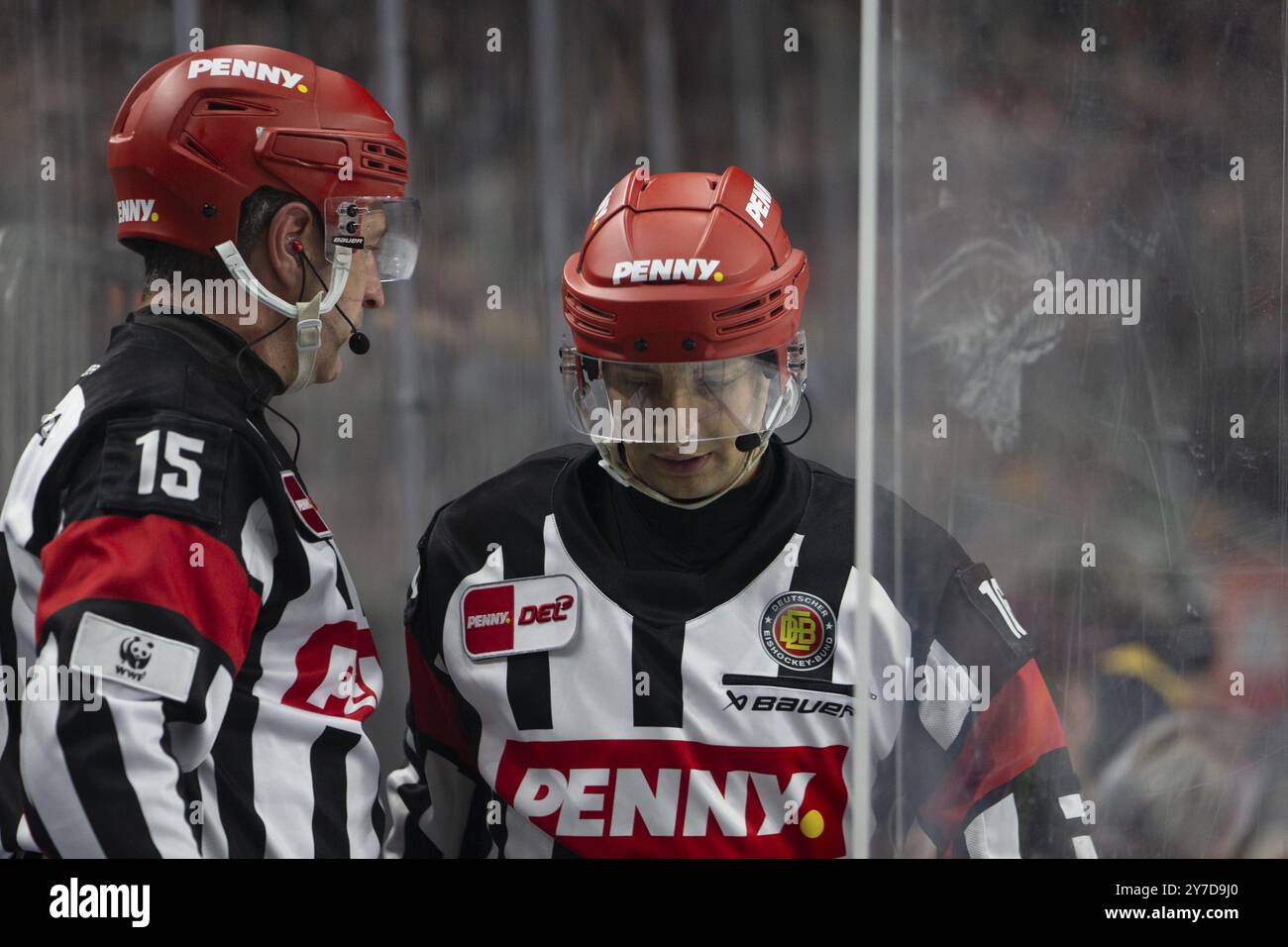 LanxessArena, Cologne, North Rhine-Westphalia, Sean MacFarlane (Referee ...