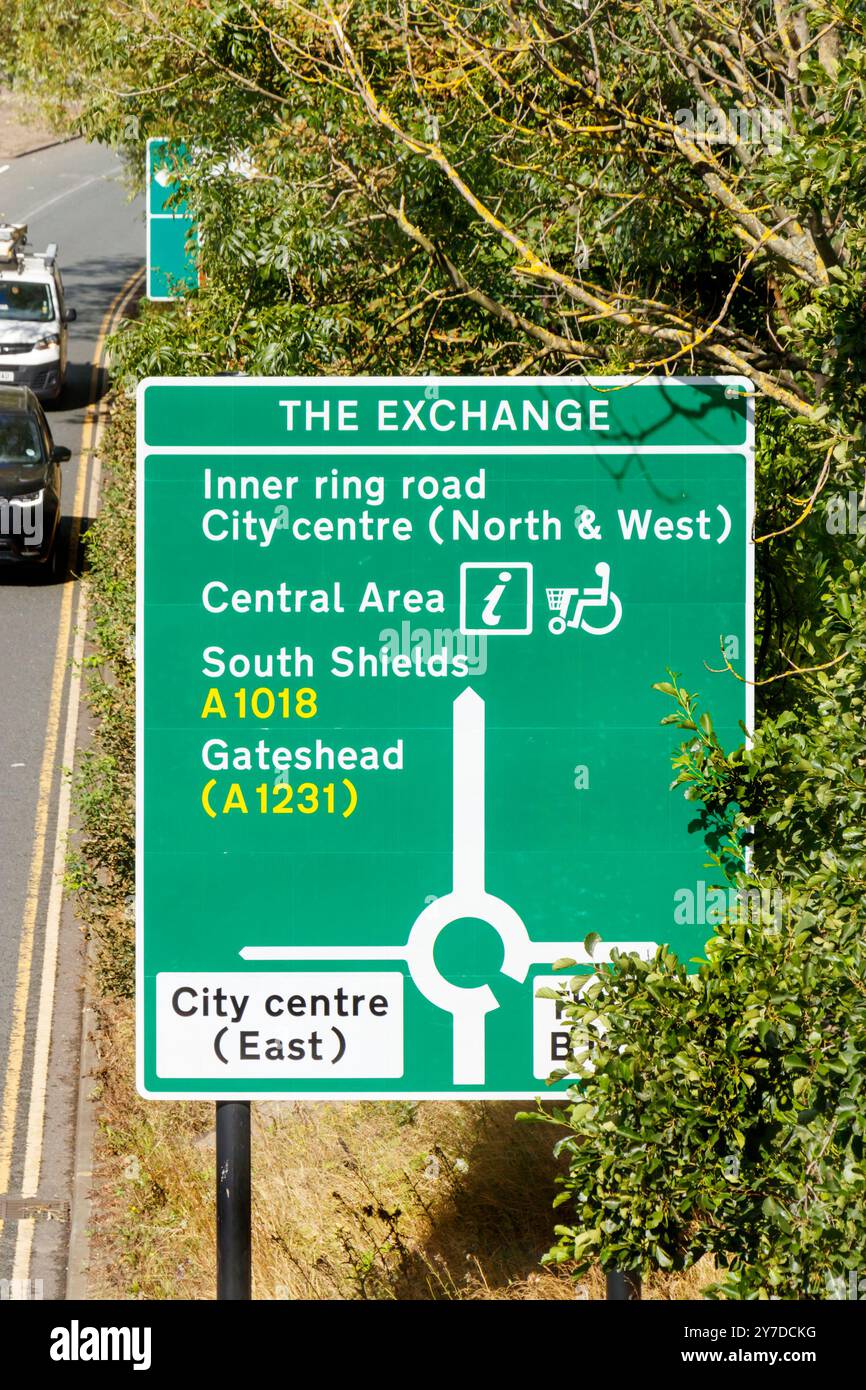 Green City Road Sign