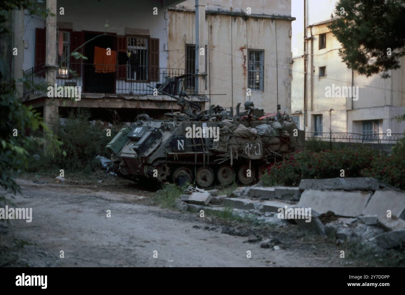 Lebanon War 1982 / Lebanonwar 82 - Beirut -IDF / Israeli Armored ...
