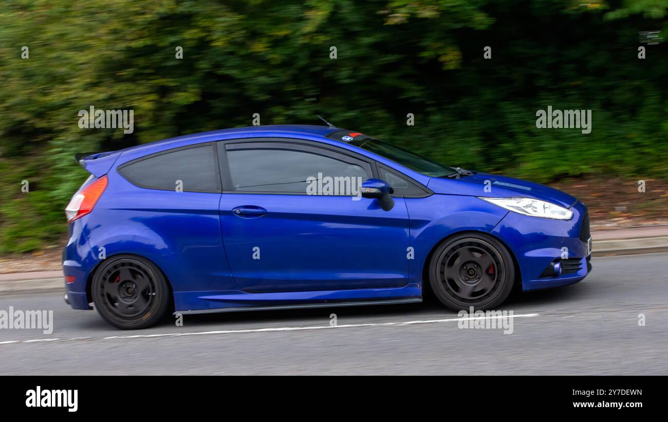 Milton Keynes,UK - Sept 29th 2024: 2009 blue Ford Fiesta zetec car ...