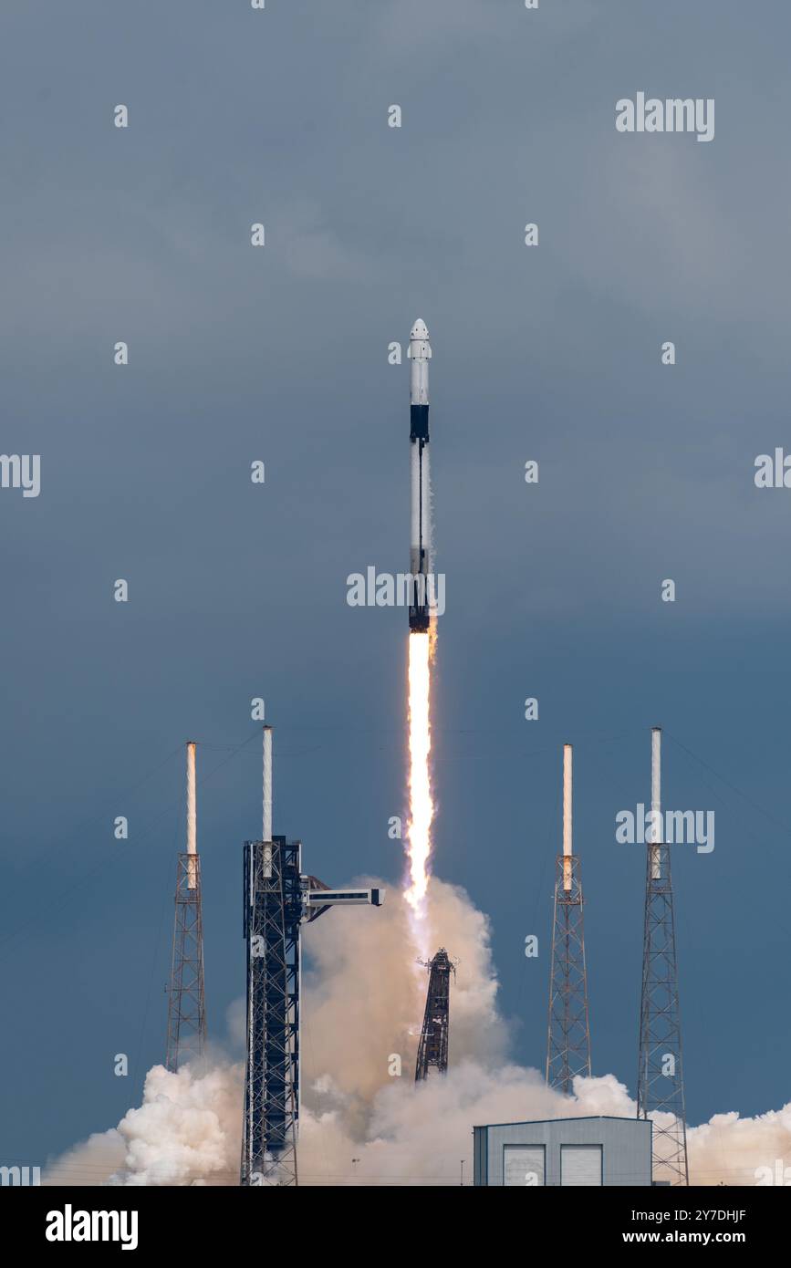SpaceX Falcon 9 Crew-9 Liftoff Stock Photo - Alamy