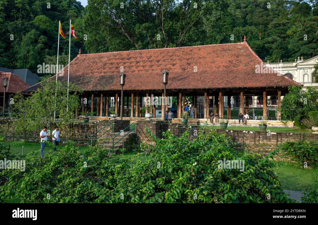 A view looking towards the Audience Hall or magul maduwa at the Temple ...