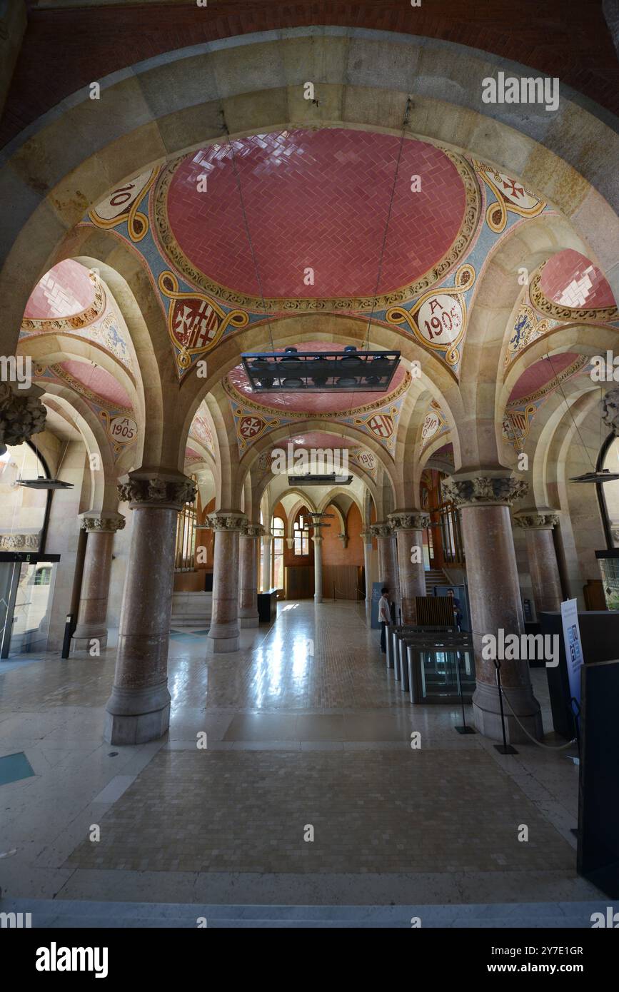 The beautiful interior of the Hypostyle hall in the Administration ...