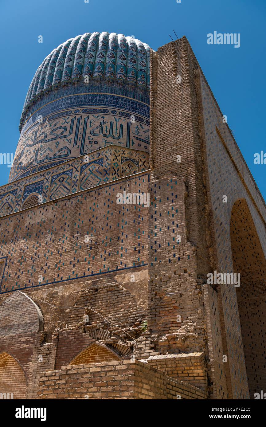 JUNE 20, 2023, SAMARKAND, UZBEKISTAN: Samarkand Bibi Khanym mosque ...