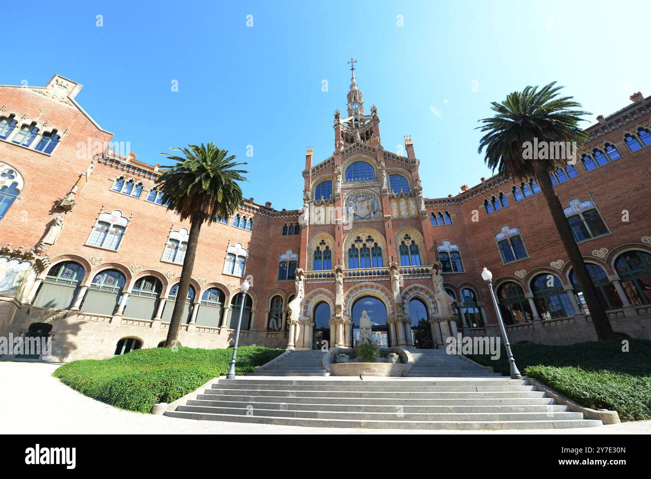 The administration pavilion of the Sant Pau architectural complex ...