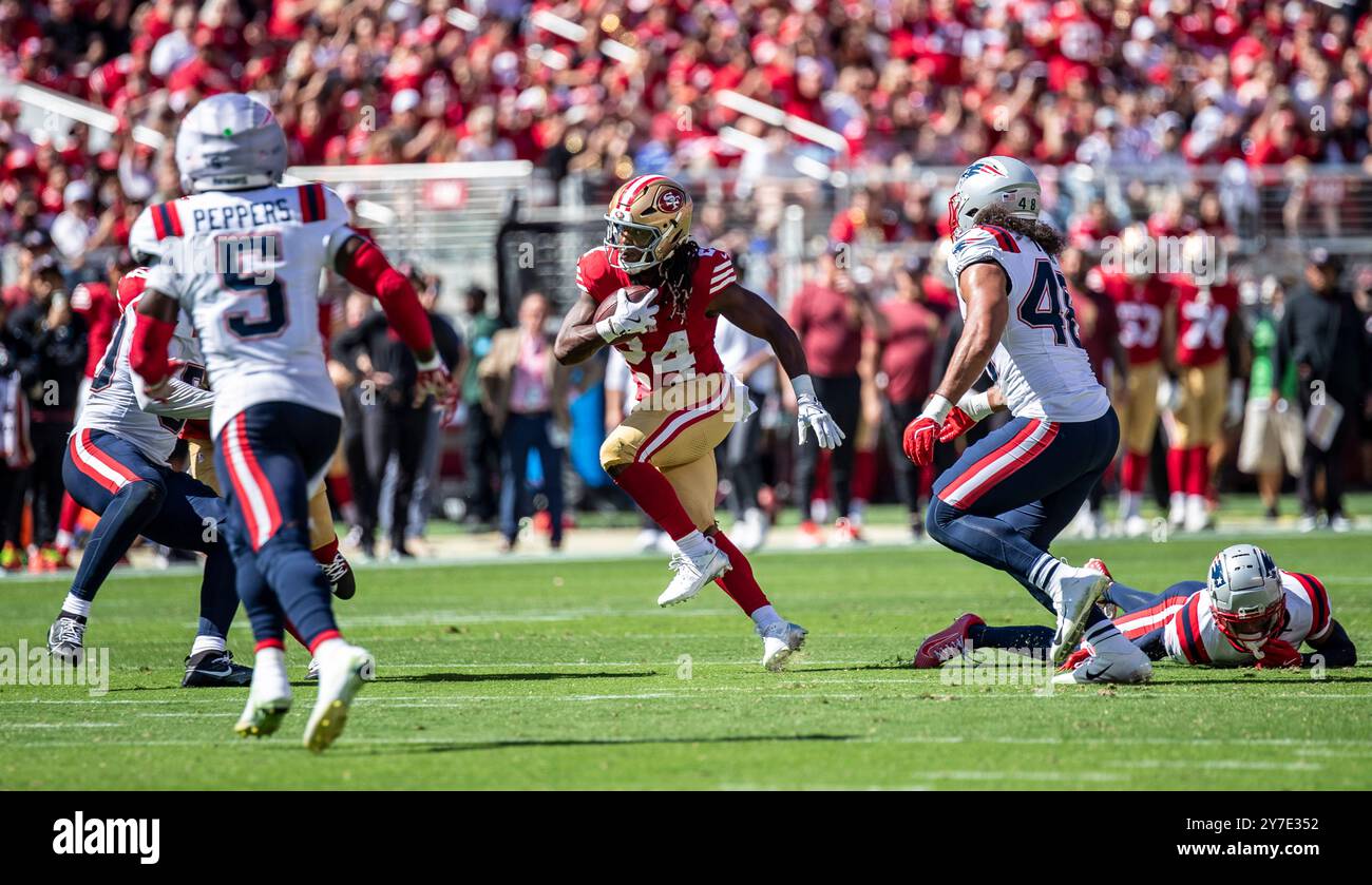 Jordan mason nfl hi-res stock photography and images - Alamy