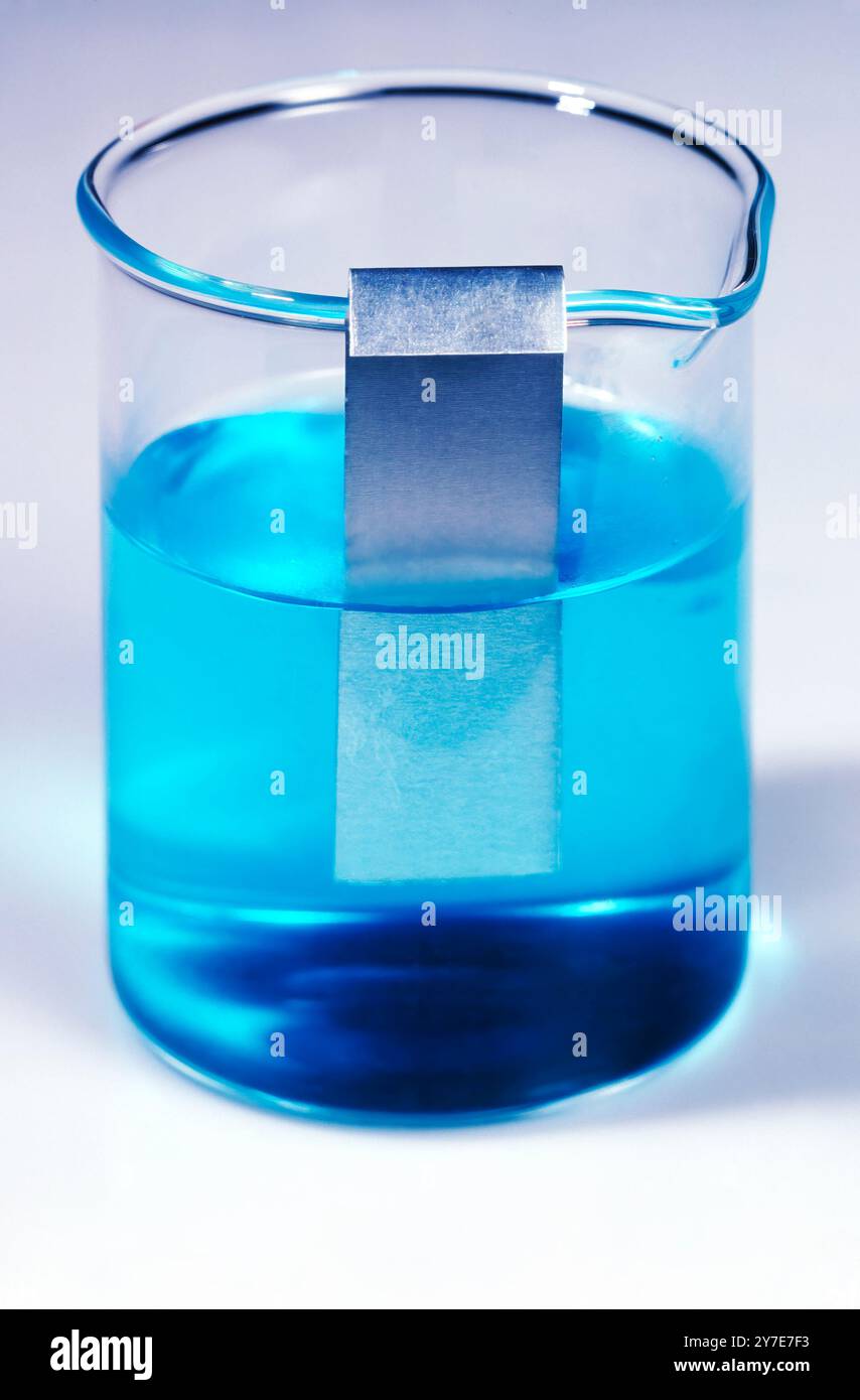 Zinc with copper sulfate hi-res stock photography and images - Alamy