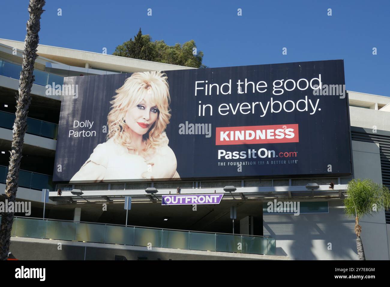 Los Angeles, California, USA 29th September 2024 Dolly Parton Find The Good in Everybody ...