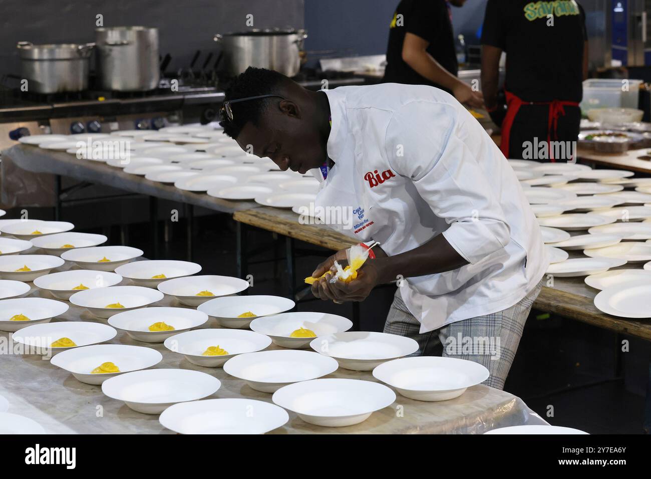 in the photo the dish of the chefs of Doctors Without Borders Stock ...