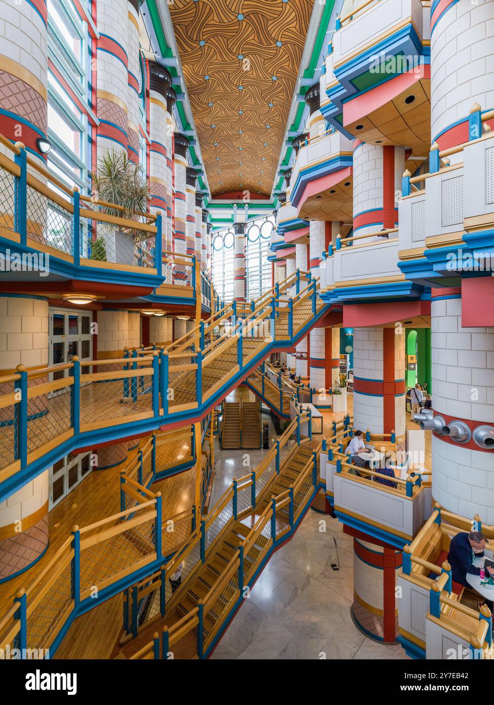 Judge Business School, Cambridge. Designed in post modern style by ...