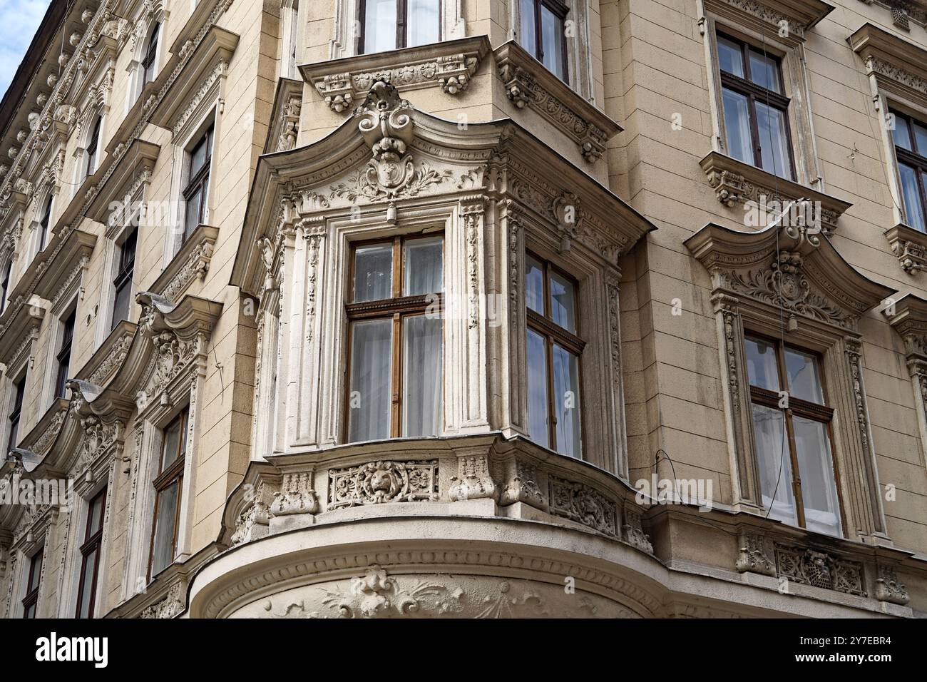 Colorful window frames hi-res stock photography and images - Alamy