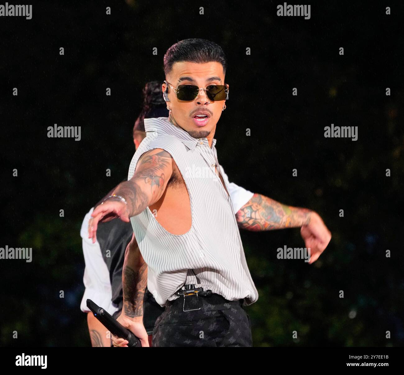 Photo by: zz/XPX/STAR MAX/IPx 2024 9/28/24 Rauw Alejandro performing in ...