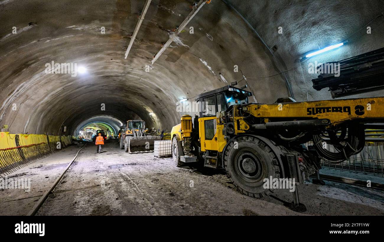 Metro pankrac hi-res stock photography and images - Alamy