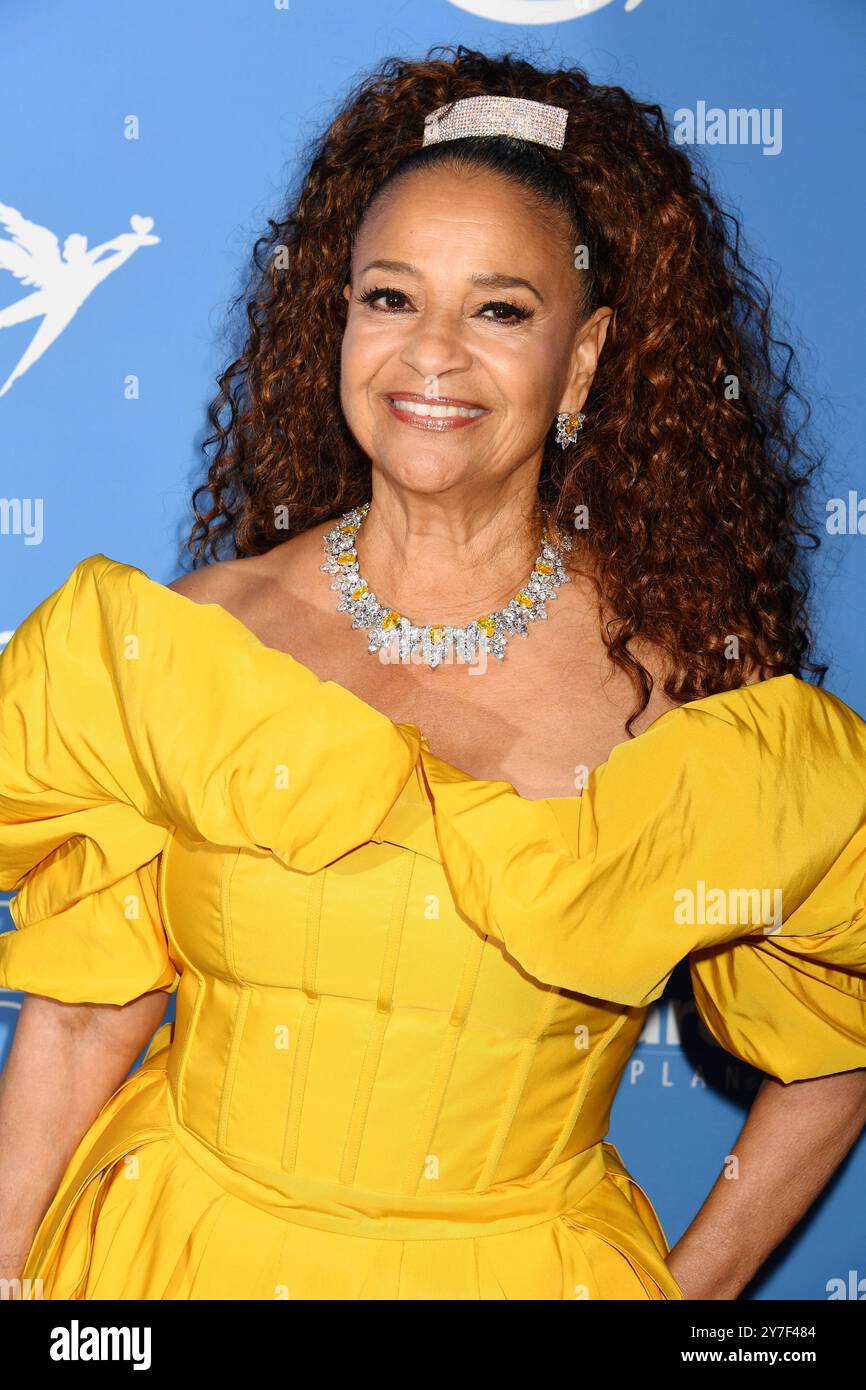 LOS ANGELES, CALIFORNIA - SEPTEMBER 28: Debbie Allen attends the ...