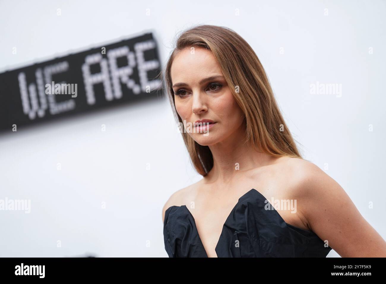 Natalie Portman attends the Stella McCartney Spring/Summer 2025 ...
