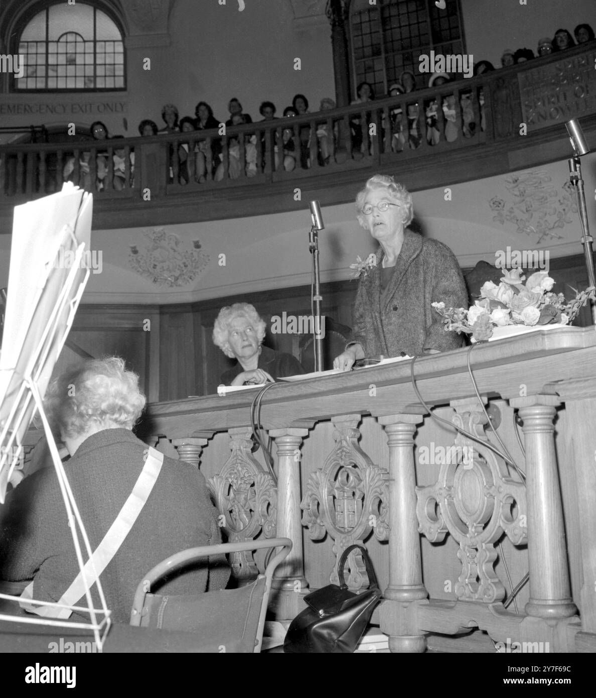 Assembly hall church house Black and White Stock Photos & Images - Alamy