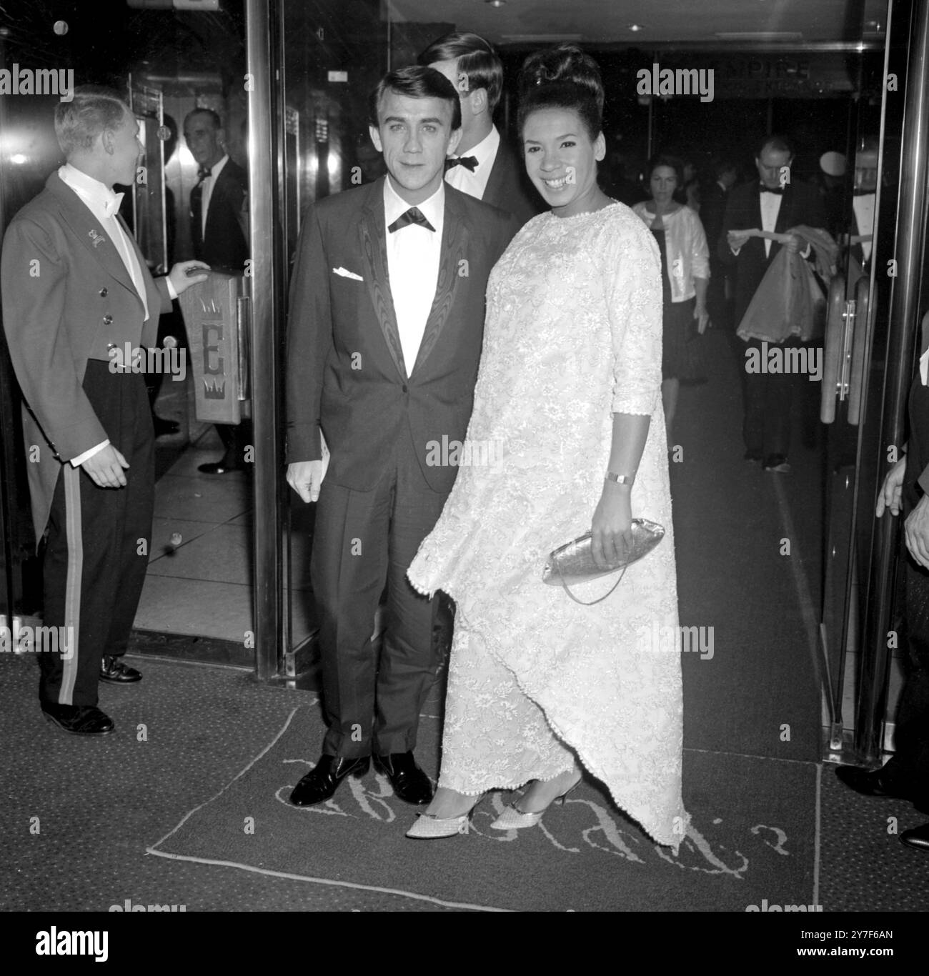 Mother to be Shirley Bassey is escorted by her film man husband Kenneth ...