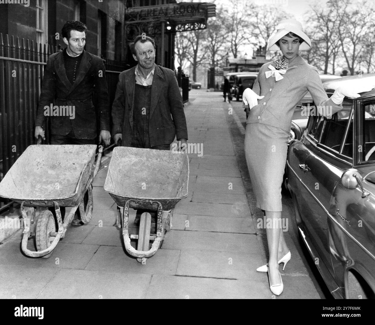 1958 fashions Black and White Stock Photos & Images - Alamy