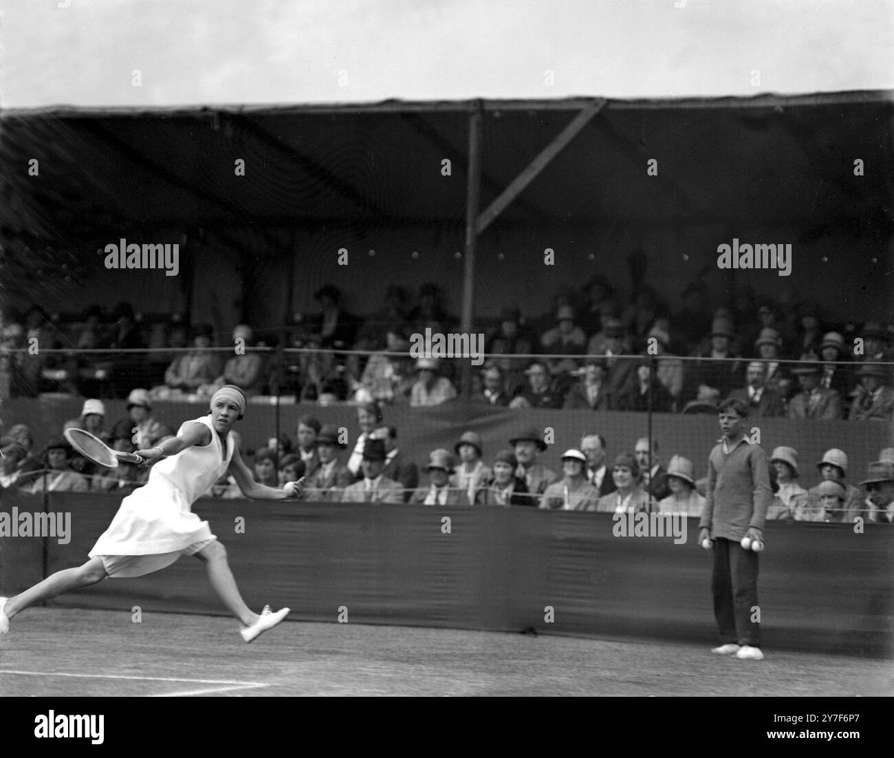 Miss Billie Tapscott South African tennis star during play in the ...