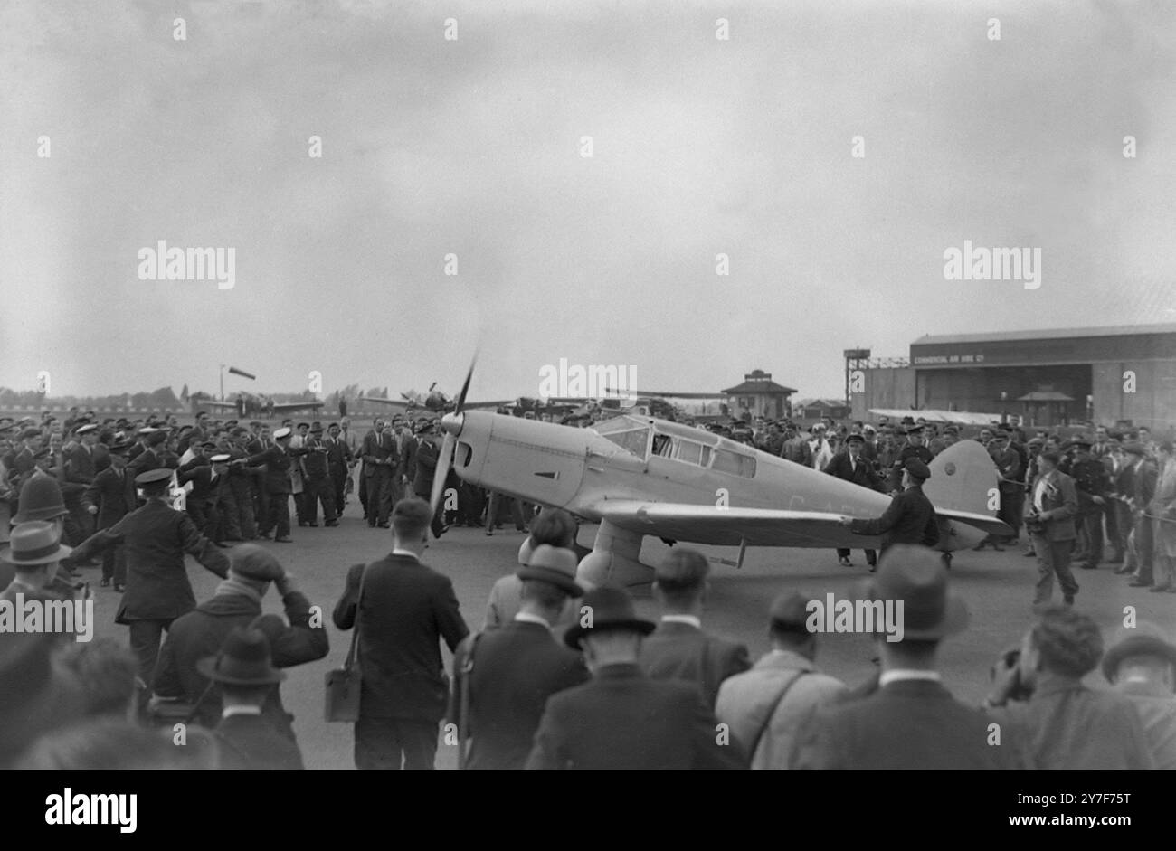 Scenes at Croydon Airport on the return of Mrs Amy Mollison from her ...