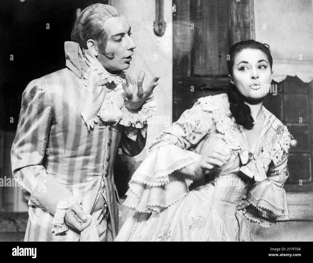 Opera entertainment Black and White Stock Photos & Images - Alamy