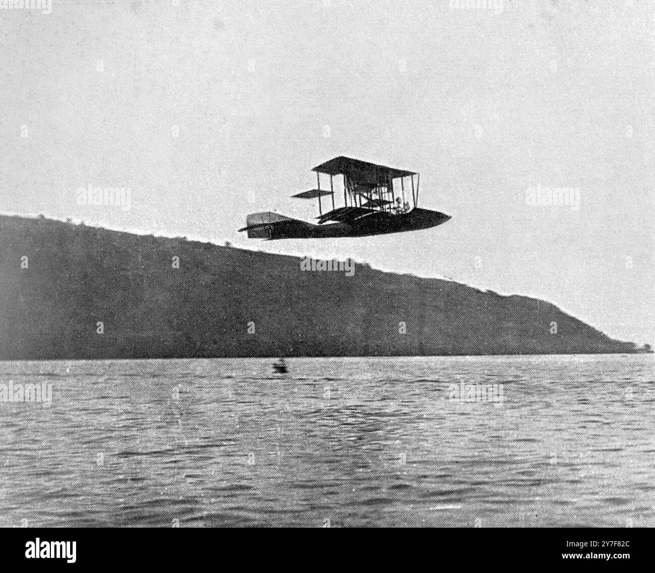 Curtiss flying boat hi-res stock photography and images - Alamy