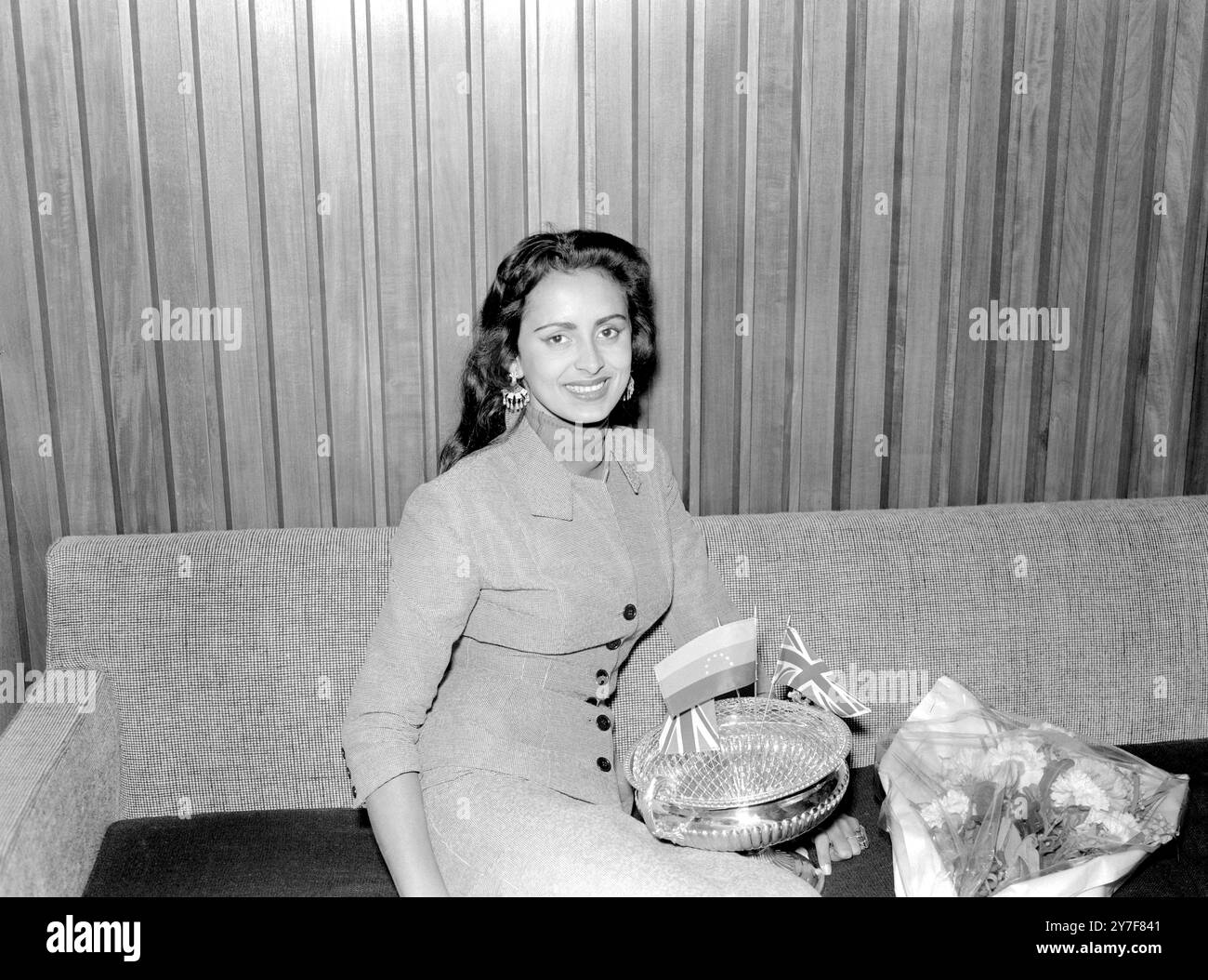 Beauty contests miss world 1955 hi-res stock photography and images - Alamy