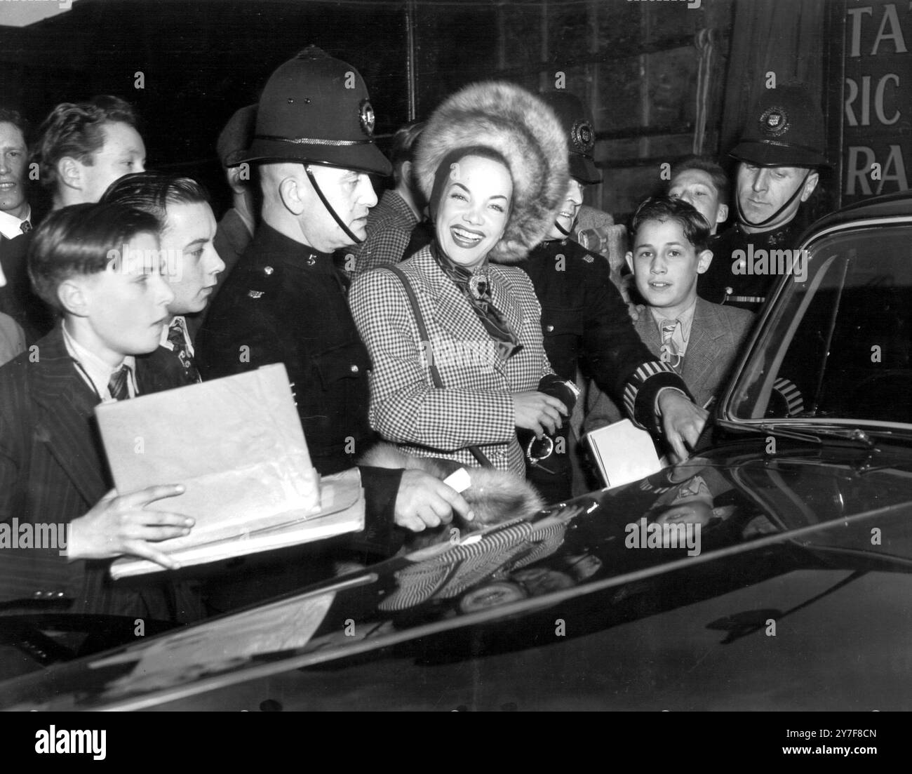 Miranda station Black and White Stock Photos & Images - Alamy