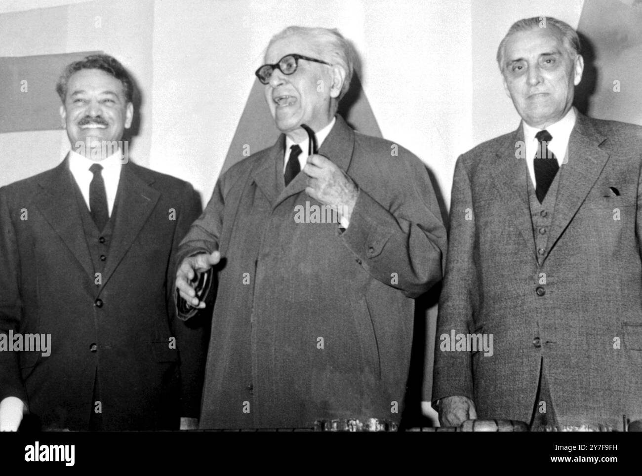 Greek left wing party Black and White Stock Photos & Images - Alamy