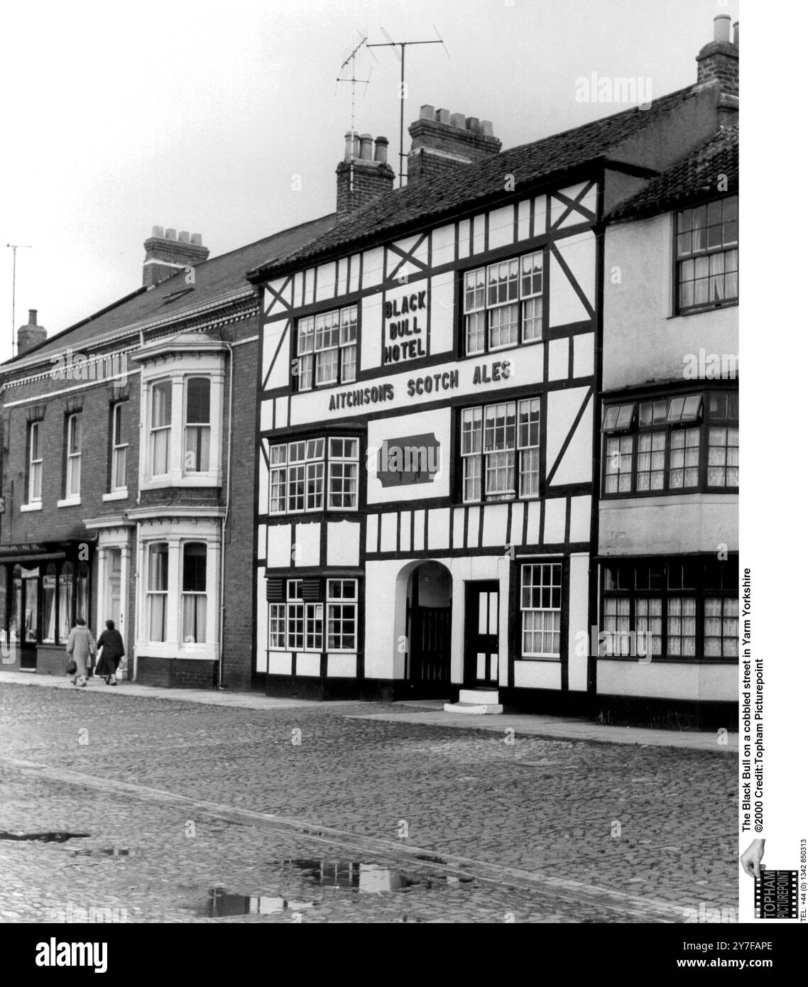 The Black Bull on a cobbled street in Yarm Yorkshire Stock Photo - Alamy