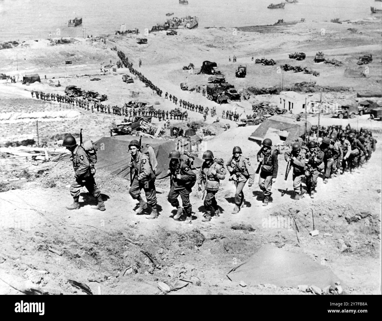 Ww2 top europe france liberation normandy d day troops us hi-res stock ...