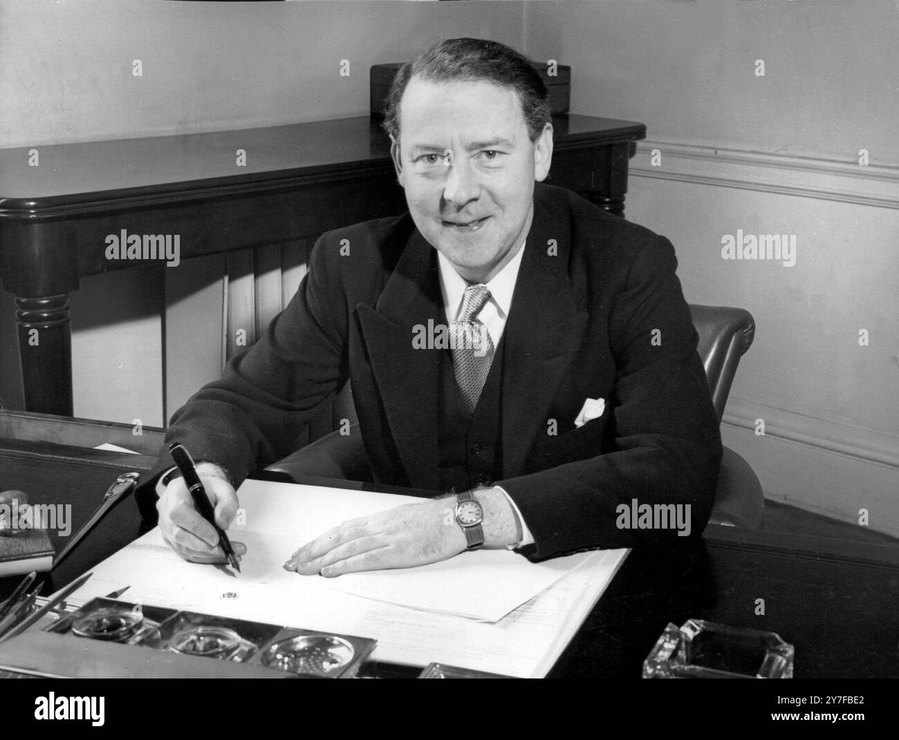 London mr gaitskell hi-res stock photography and images - Alamy