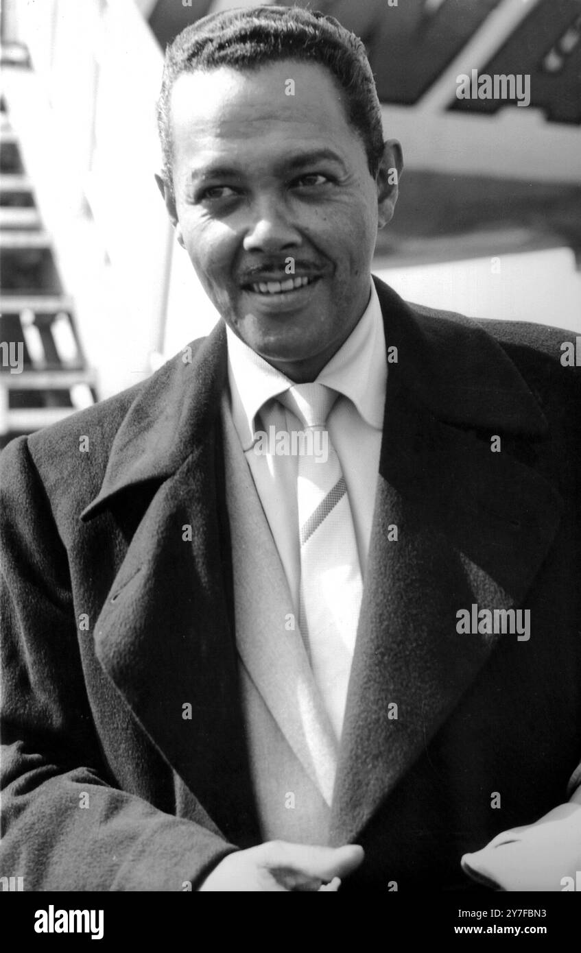 American singer, Billy Eckstine, arrives at London airport from New ...