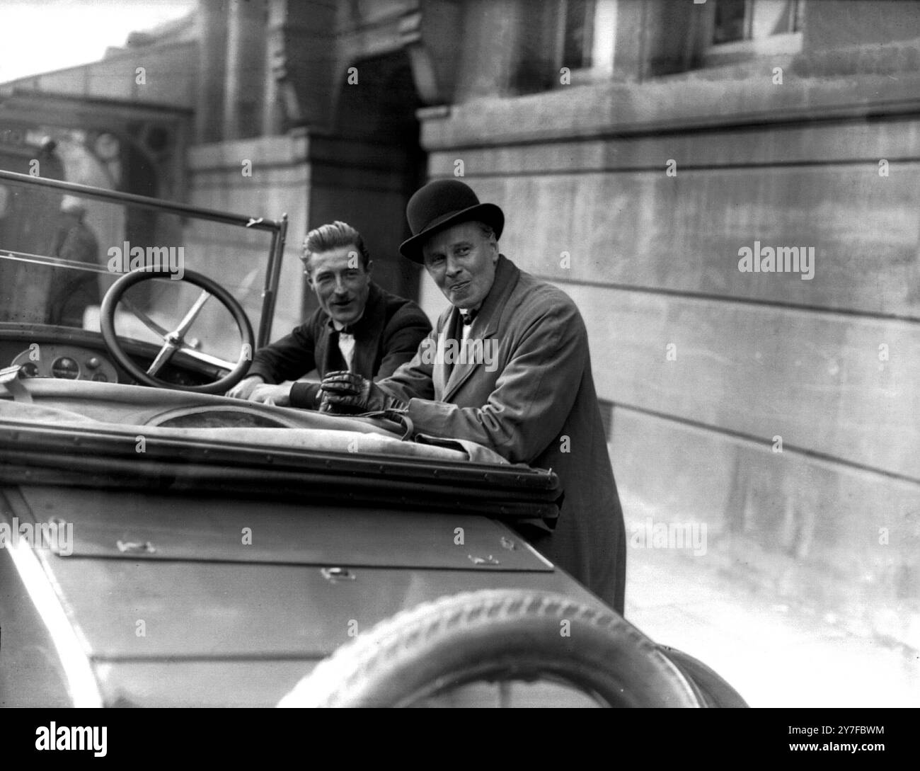 Ilford murder trial 1922.(Thompson/Bywater) Dr Maudsley & Dr Ambrose ...