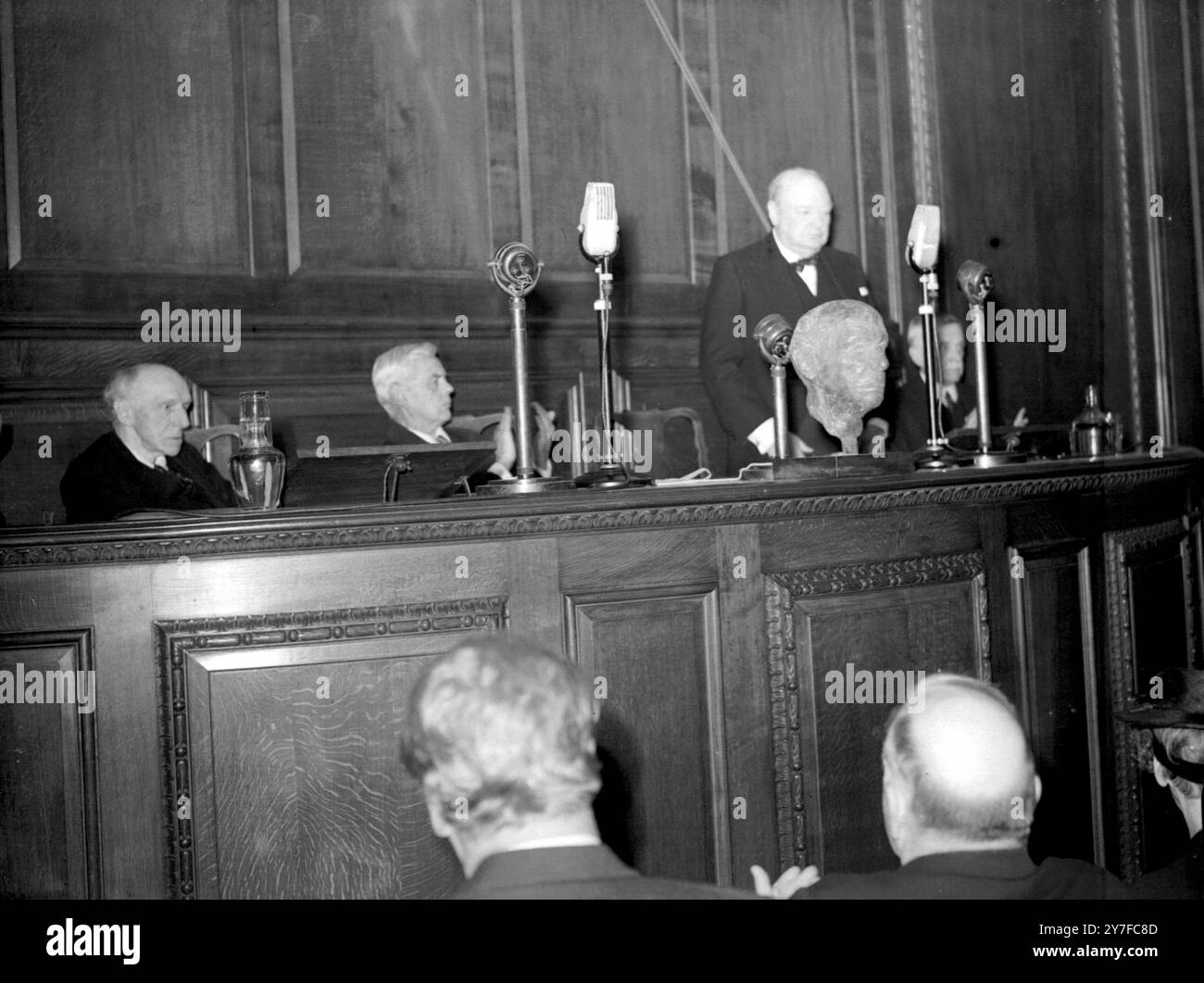 Mr Winston Churchill speaking at the unveiling of a bust of Lord Cecil ...