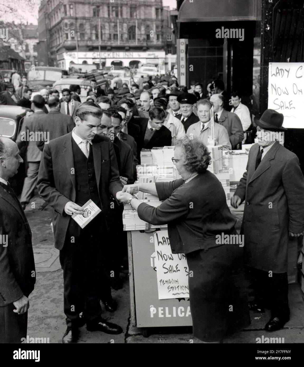 WHEN LADY CHATTERLEY'S LOVER WENT ON SALE ON 10 NOVEMBER 1960, AFTER ...