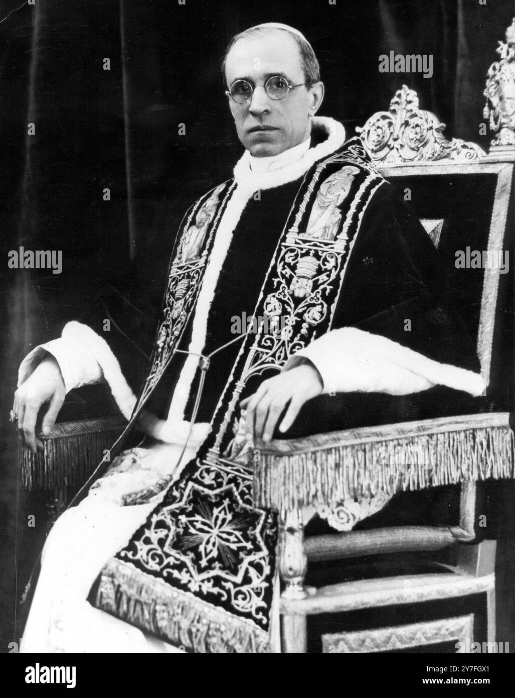 Pius the xii Black and White Stock Photos & Images - Alamy